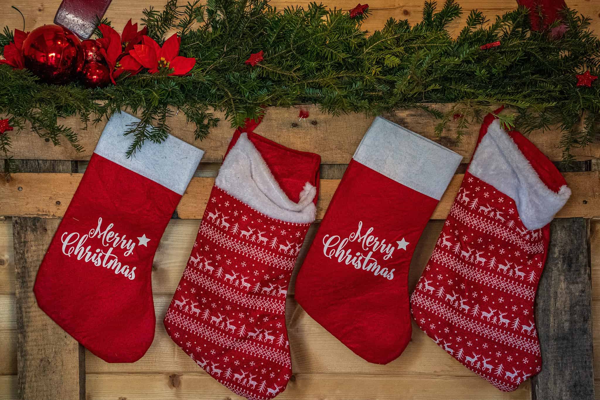 71 Non-Junk Stocking Stuffers for Kids that Won't Clutter! - Mending ...